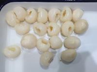 China Canned Lychee Fruit in Water with Sugar - 425g to 3000g Net Weight Options for Food Service for sale