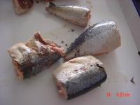 China Canned Mackerel in Brine and Tomato Sauce 425g x 24 Cans with 280g Drained Weight No Artificial Additives for sale