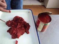 China Canned Tomato Paste 70-400g Made from Fresh Ripe Tomatoes for sale