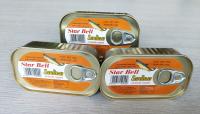 China Lightweight Canned Sardine Fish in Vegetable Oil - 425g/24ctn & 155g/50ctn Variants with 3-Year Shelf Life for sale