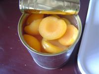 China Canned Peeled String Red Apricot Halves in Light or Heavy Syrup - 15oz Can - Peak Ripeness Quality for sale