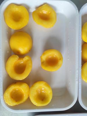 China Grade A Canned Yellow Peaches Firm Texture 1800g Drained Weight No Preservatives for sale