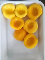 China Canned Yellow Peach 820g Ready to Eat Shelf Stable GMO Syrup Preserved Fruit for sale