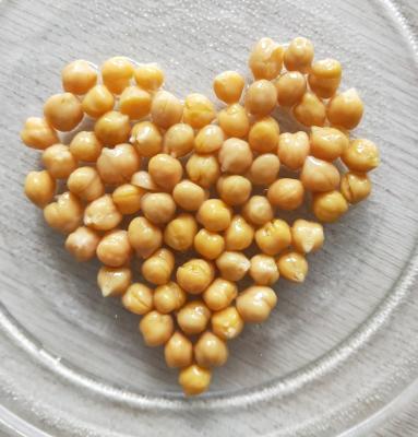 China Premium Canned Chickpeas 400g Net Weight 240g Drained - HACCP/ISO/BRC Certified for Food Manufacturing for sale