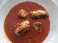 China Canned Sardines in Tomato Sauce 155g 50 Tins Per Case Ready to Eat Seafood for sale