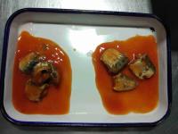 China Canned Sardines in Tomato Sauce 425g 24 Tins Bulk Export Ready to Eat for sale