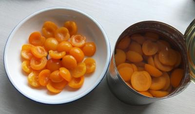 China Canned Apricot Halves in Heavy Syrup 2500g Brix 18-20 Bulk Canned Fruits for Export for sale