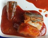 China 425g Canned Pacific Mackerel in Tomato Sauce - High Omega-3 Content, 24 Tins per Carton, 1860 Cartons per 20' FCL for sale