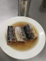 China 425g Canned Mackerel in Brine - Premium Omega-3 Fish with 3-Year Shelf Life and Multiple Packaging Options for sale