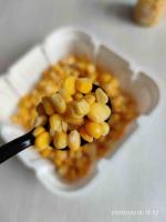 China 340g Vacuum Packed Sweet Corn Ready to Eat Canned 24 Tins per Carton for sale