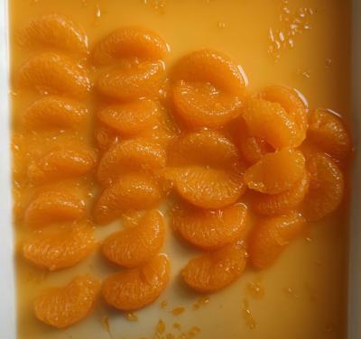 China Whole Segmented Mandarin Orange in Sugar Syrup with Sweet Concentrate 2500g Tin for sale