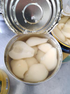 China Canned Bartlett Williams Pear Halves 425g-4200g with 14-20% Brix and 3 Year Shelf Life for sale