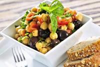 China Canned Vegetables 184g to 2840g Salty Flavor Beans Peas Sweet Corn for sale