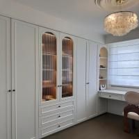China French Cream Arched Reed Glass Floor-To-Ceiling Wardrobe With Integrated Floating Dressing Table & Open Display Nook for sale