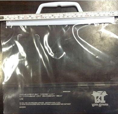 China Hard Handle Biodegradable Laundry Bags Rigid Snip Handle Click Up for sale
