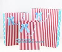 China Handmade good packaging luxury carrier shipping craft paper bag,Matt Lamination Luxury Paper Carrier Shopping Bag with L for sale