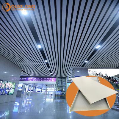 China Waterproof Decorative Suspended Metal Ceiling C shaped / Rectangle strip Metal Ceiling Panel for sale