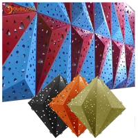 China Metal Interior 3D Triangle Clip In Ceiling for Hall , Silver White Concealed Suspended Aluminium False Ceiling for sale