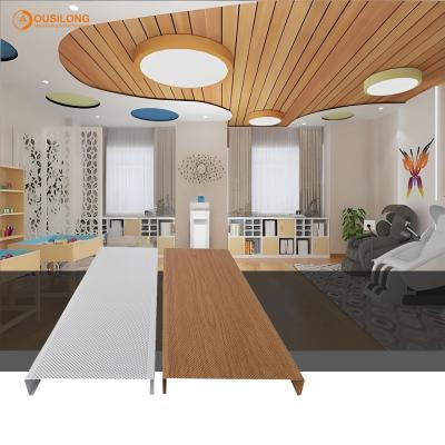 China Color Steel Raw Material Aluminum Strip Ceiling Easy To Clean Corrosion Resistant Panels Perfect For Humid And Coastal Areas for sale