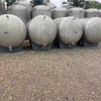 China 2 Tons Atmospheric Pressure Used Stainless Steel Cone Bottom Tanks for sale