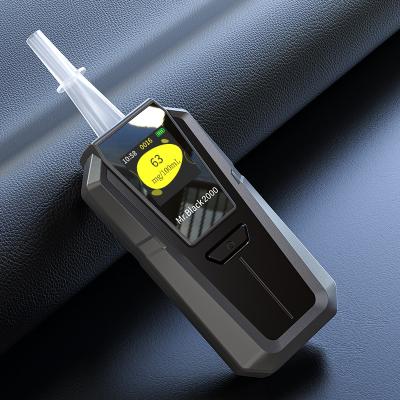 China Mr Black 2000 Semiconductor Breathalyzer 0-400mg/100ml Detection Range 3.7V Rechargeable for sale