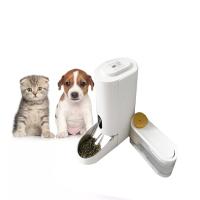 China Smart Pet Feeder with One-way Splitter 3.7l Capacity LCD Display Wifi Connection for sale