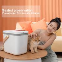 China Electric Powered 13 Liter White Vacuum Airtight Food Container Storage Box for Pets for sale