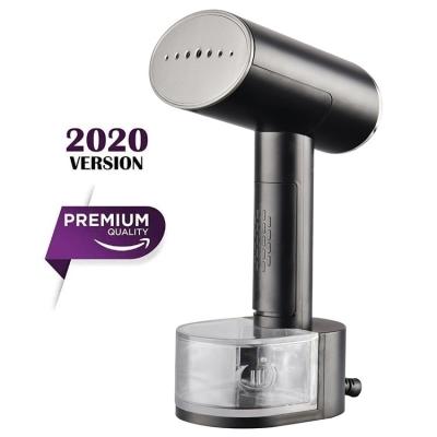 China Portable Electric Garment Steamer for Home or Travel 220V 250ml Water Tank Capacity for sale