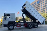 China Heavy Duty Tipper Dump Truck Sinotruk HOWO 6X4 371HP 18cbm for sale