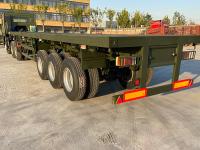 China Container Flat Bed Deck Semi Trailer 3 Axle 20FT 40FT for sale