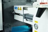 China VICTORY VR Series Injection Molding Machine with 1200-20000KN Clamping Force and 20-80% Energy Savings for sale
