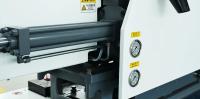 China VICTORY VR Series Injection Molding Machine with 1200-20000KN Clamping Force and 20-80% Energy Saving for sale