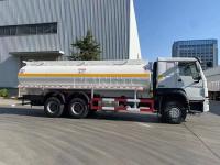 China 6x4 20000L Sinotruk Howo Tanker Truck 371hp LHD Driving for sale