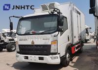 China SINOTRUCK Howo 4x2 Refrigerated Trucks for Meat 266hp for sale