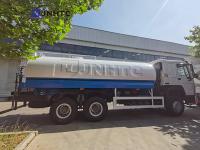 China Sinotruk Howo 6x4 Sprinkling Water Tank Truck 351 - 450hp for sale
