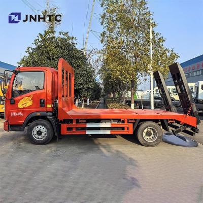 China Good Price HOWO Wrecker Truck 4X2 165HP Mini Camioneta Flatbed Cargo With Ladder Truck for sale