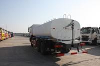 China Sinotruk LHD 6x4 Water Tanker Truck 15 - 25cbm Capacity For City Landscaping for sale
