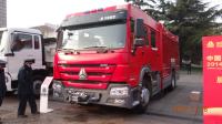 China 20CBM LHD 6X4 Fire Fighting Vehicles , Red Safety Emergency Foam Fire Truck for sale