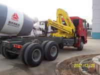 China Sinotruk Tractor Truck Mounted Cranes Equipment 336hp 6×4 XCMG12 Tons Crane for sale