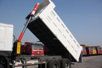 China HOWO 12.00R20 Deep Pattern Tire 18m³ Dump Truck 30 Ton for sale