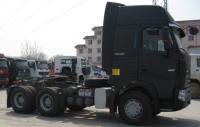 China SINOTRUK LHD Howo A7 Tractor Truck Weatherproof 6X4 Euro2 420HP ZZ4257V3247N1B for sale