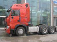 China Howo A7 EURO II 371HP Prime Mover Truck With 10 Forward And 2 Reverse Transmission for sale