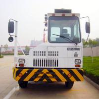 China 50t - 90t Sinotruck Terminal Tractor Port With 5th Wheel Lifted Right / Left Driving for sale