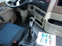 China HOHAN 30 Tons 4X2 Prime Mover Truck / 336HP Tractor Head Truck MODEL ZZ4185M3516 for sale