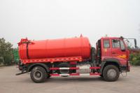 China Sinotruk SWZ 4×2 Sewage Suction Truck 266 Hp Loading 16 Tons 6 Wheels for sale