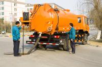 China High Efficiency Sinotruk Sewage Suction Truck For  Industrial Washing Operations for sale