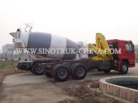China 6×4 Prime Mover Truck Mounted Hydraulic Crane Red / Yellow Model ZZ4257N3247W for sale