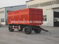 China Red Heavy Duty Semi Trailers / 25 Tons Van 3 Axle Trailer With 12.00R20 Triangle Tyre for sale