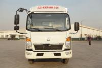 China 10T Light Duty Durable Freezer Box Truck 4x2 For Meat And Milk Transport for sale