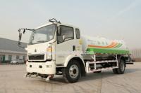 China LHD / RHD 4X2 5CBM Water Sprinkler Truck Diesel Fuel Type Size 5995 X 2050 X 2350mm for sale